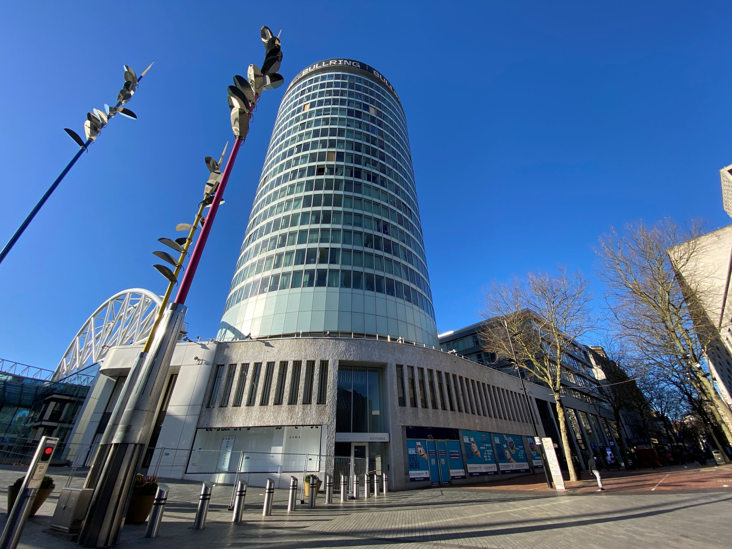 From city centre Rotunda flat to terrace in plush suburb - Bond Wolfe