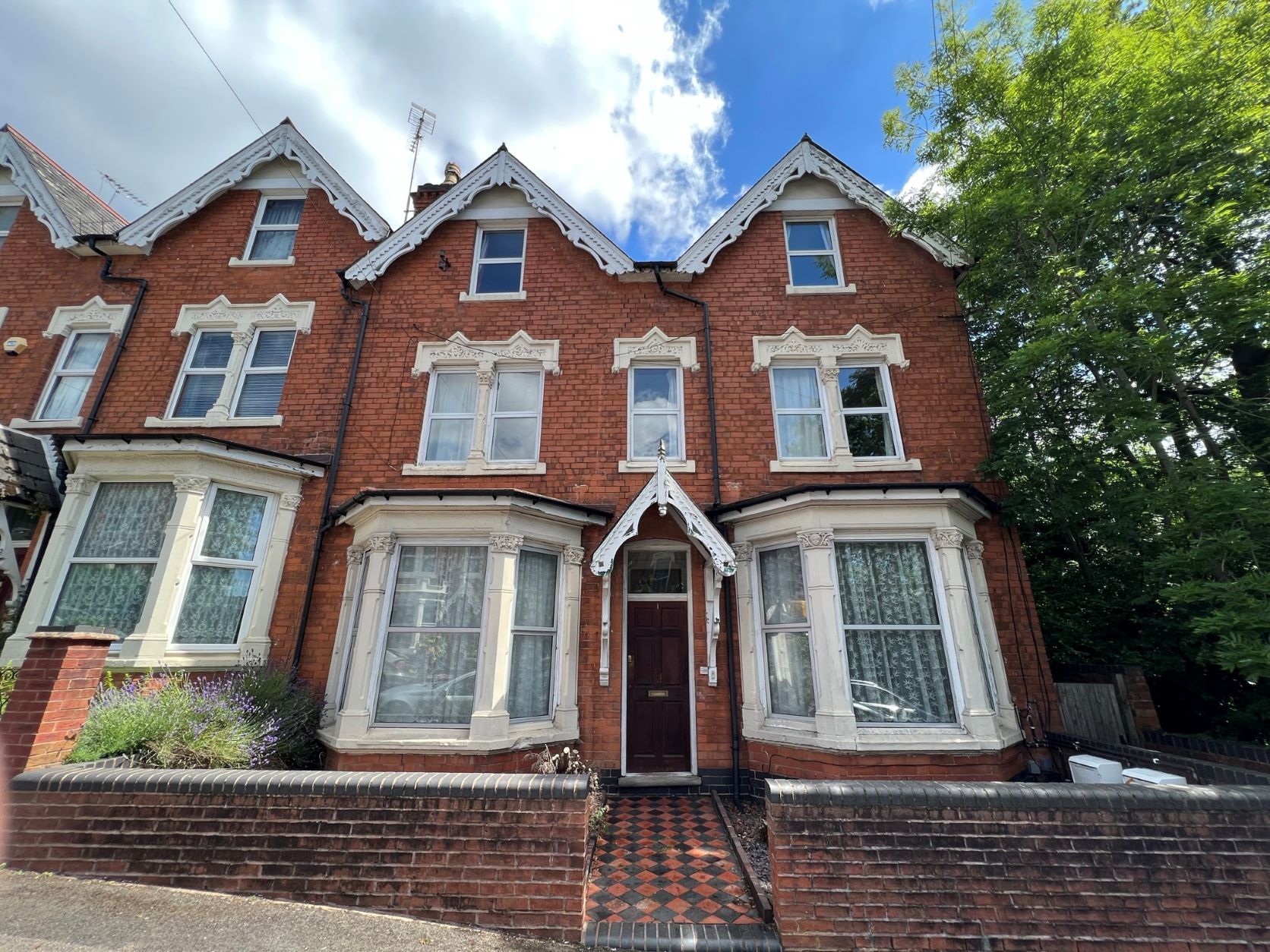Three self-contained flats converted from large house - Bond Wolfe