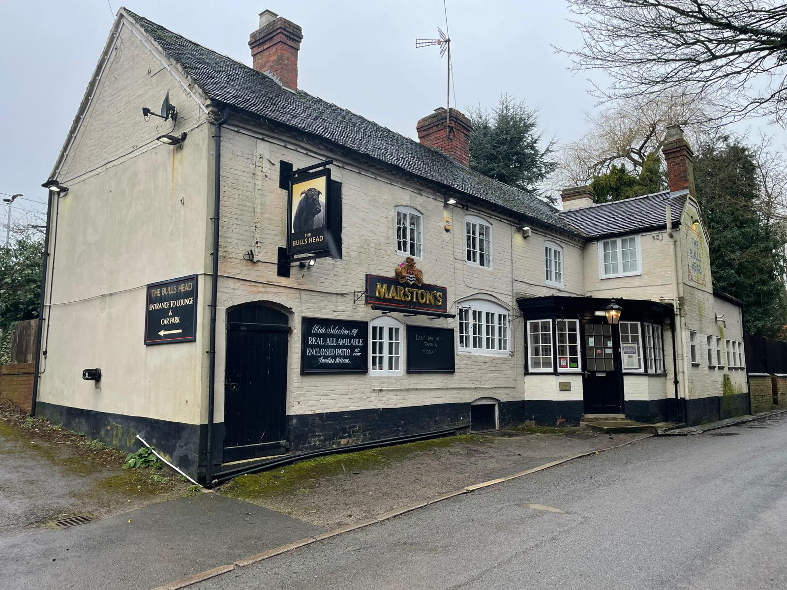 Last orders! Two traditional village pubs across England up for auction ...