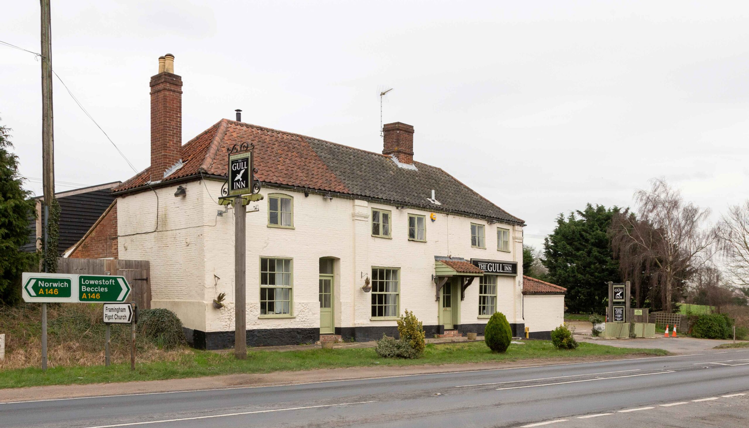 Bond Wolfe sells historic Grade II-listed former pub near Norwich for £ ...