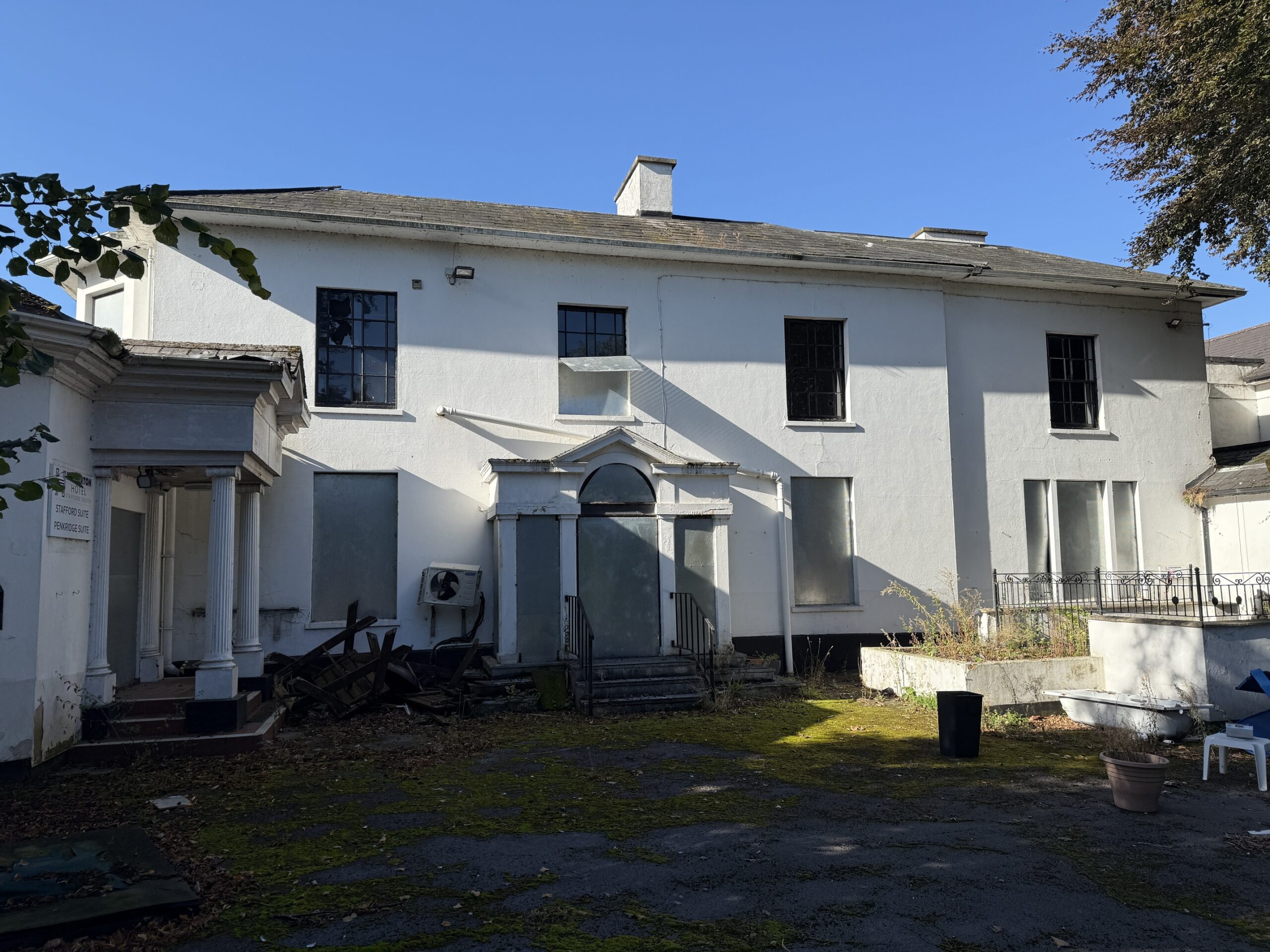 Fire-damaged Hatherton House Hotel to go under the hammer in Bond Wolfe ...
